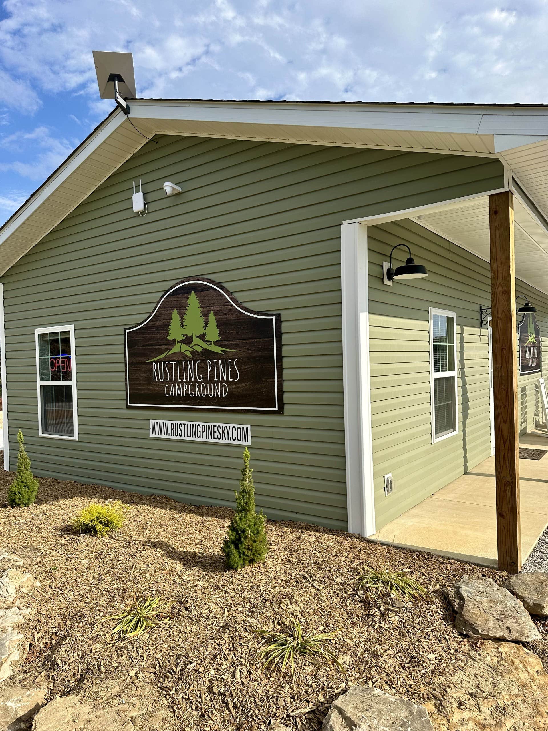 Rustling Pines Campground LLC | London, Kentucky