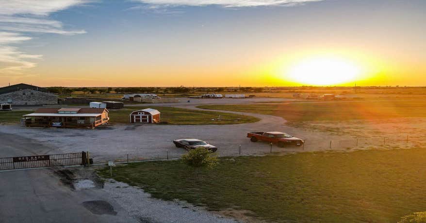Red Barn Ranch RV Park | Bertram, Texas