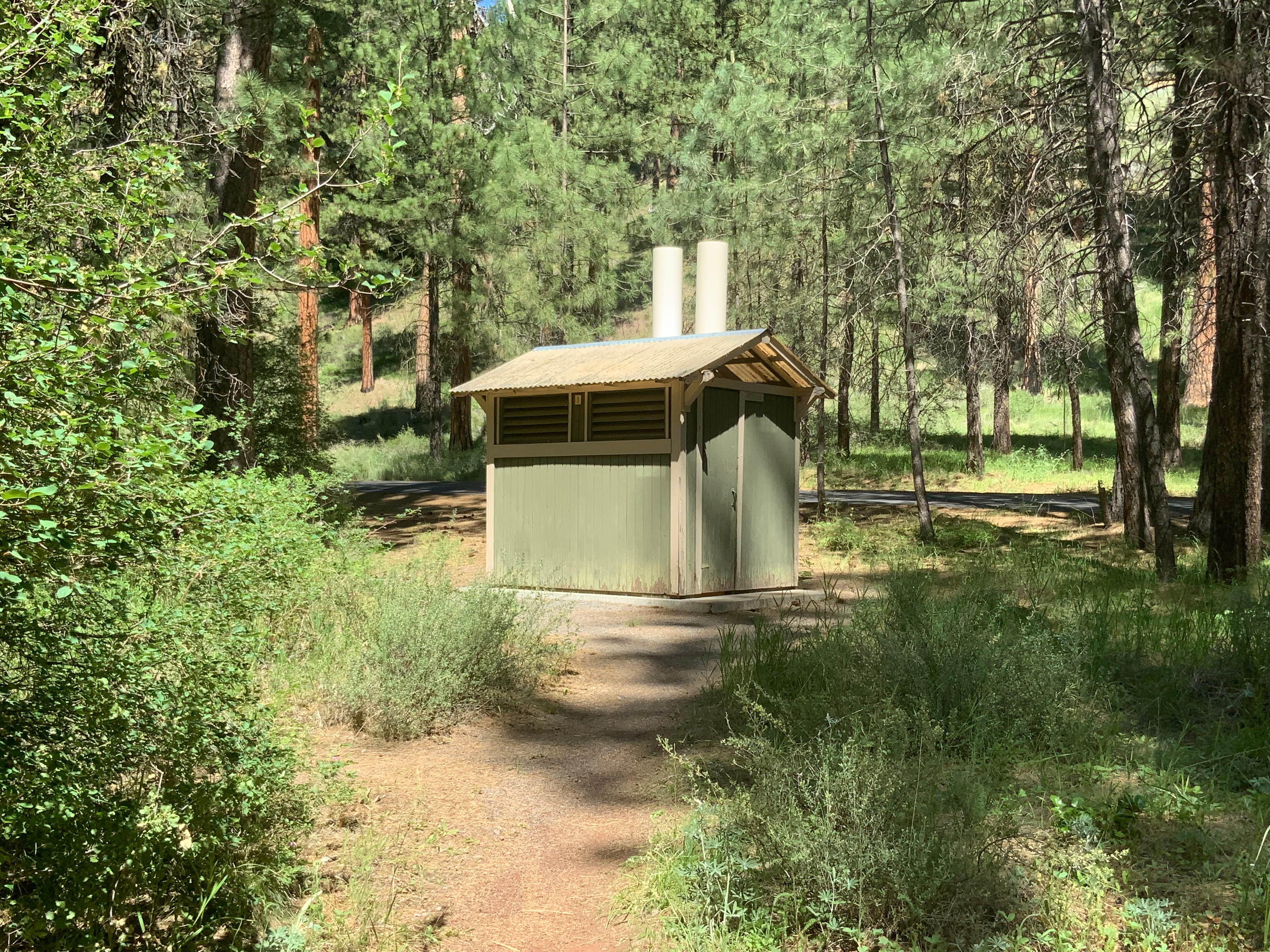 Camp Sherman Campground | Camp Sherman, Oregon