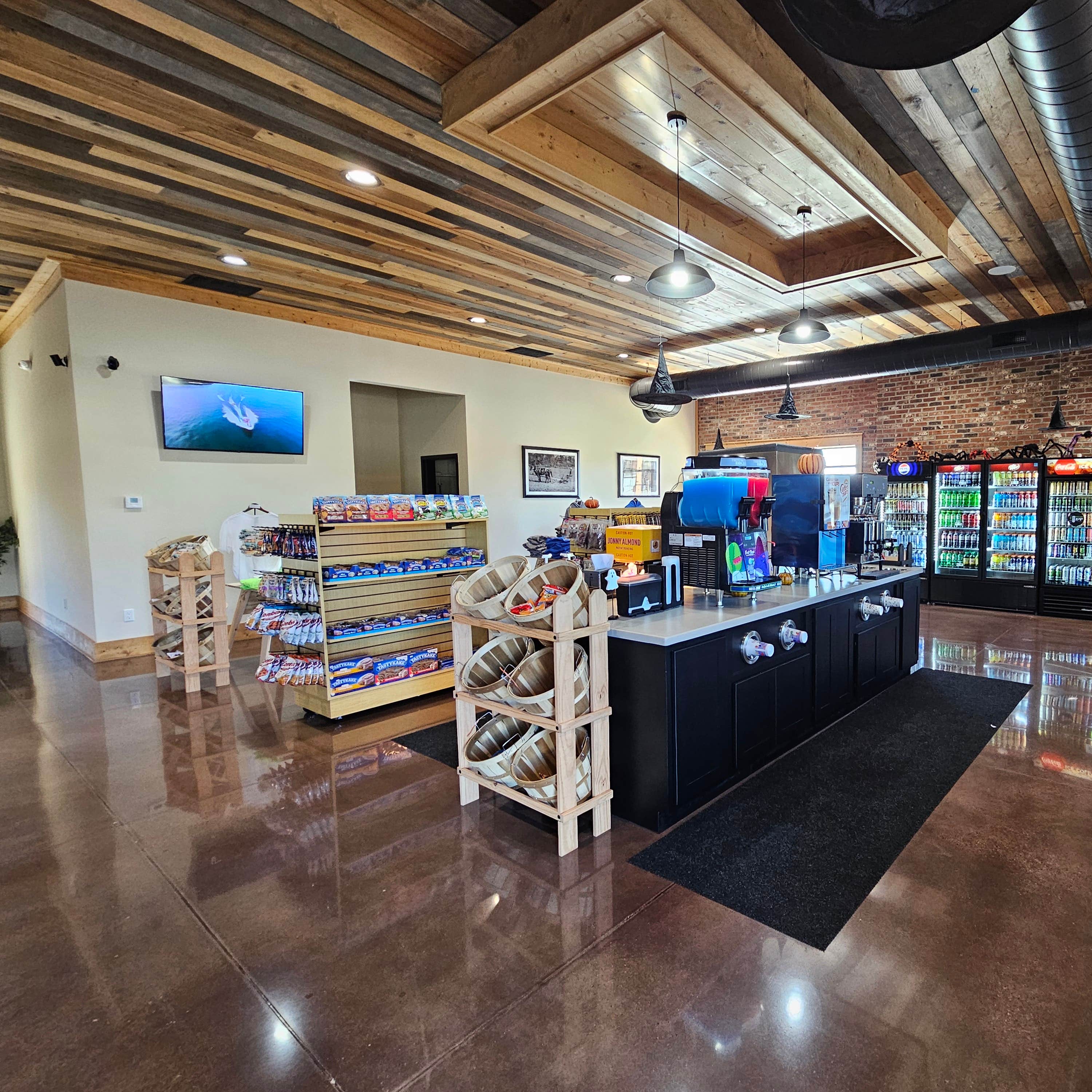 The Farm RV Resort | London, Kentucky