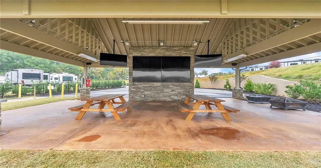 Tiger Town Retreat Camping | Pendleton, South Carolina