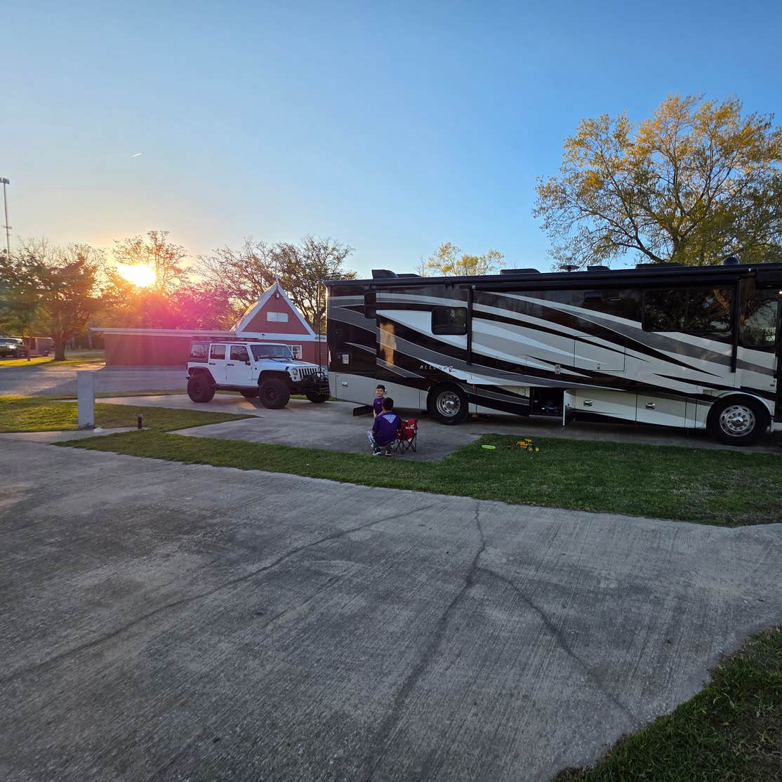 Vinton RV Park | Orange, Texas