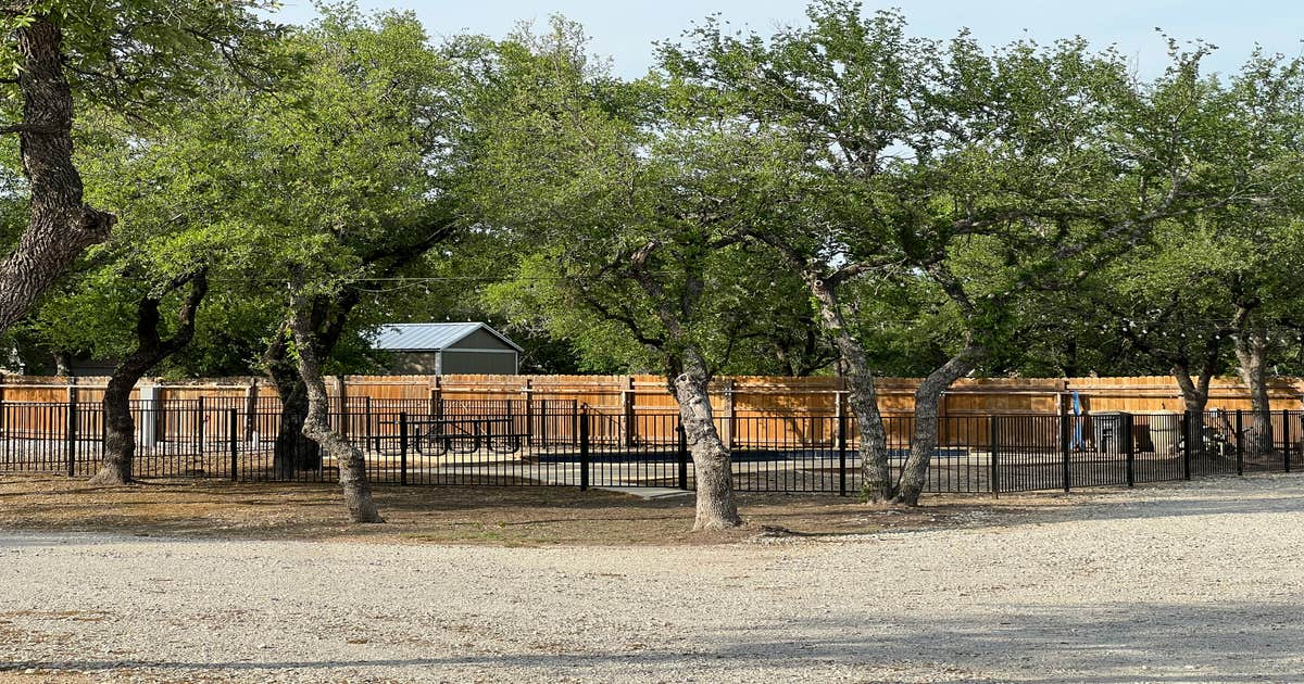 Lake Life Rv Resort Camping | Azle, Texas
