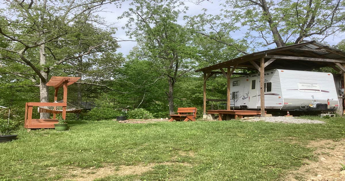 Disputanta Homestead Camping | Bighill, Kentucky