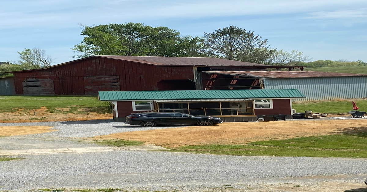 Baxter’s Drive Inn & Park Camping | Cosby, Tennessee