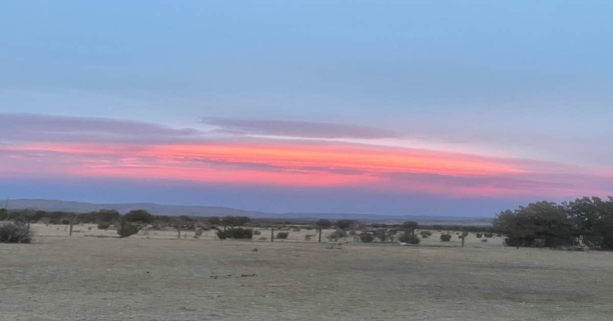 Dry Camp and Pinon Guesthouse | Weed, New Mexico