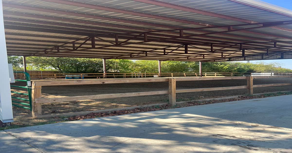 Benson Homestead and Stables Camping | Keller, Texas