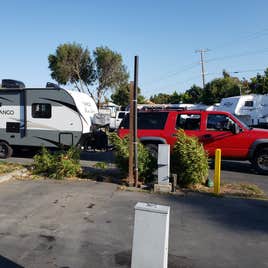 Candlestick RV Park | Brisbane, California