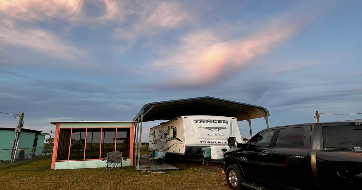 Edge Of The Waters Camping | Anahuac, Texas