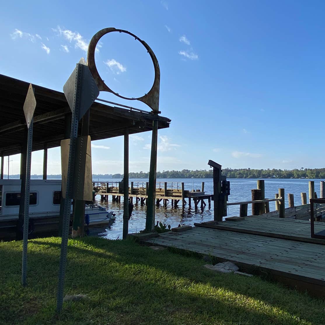Gateway Fish Camp | Welaka, Florida