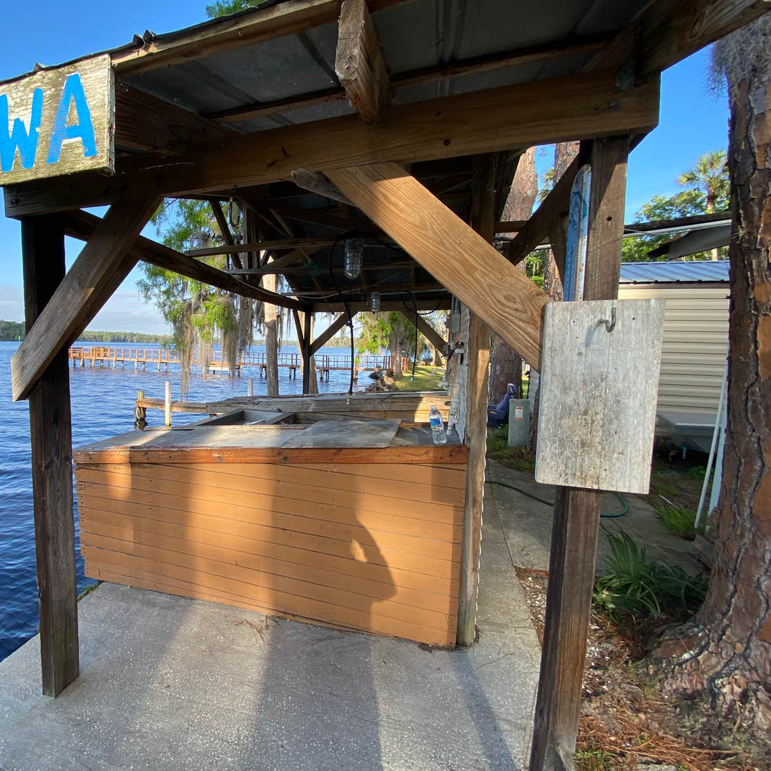 Gateway Fish Camp | Welaka, Florida