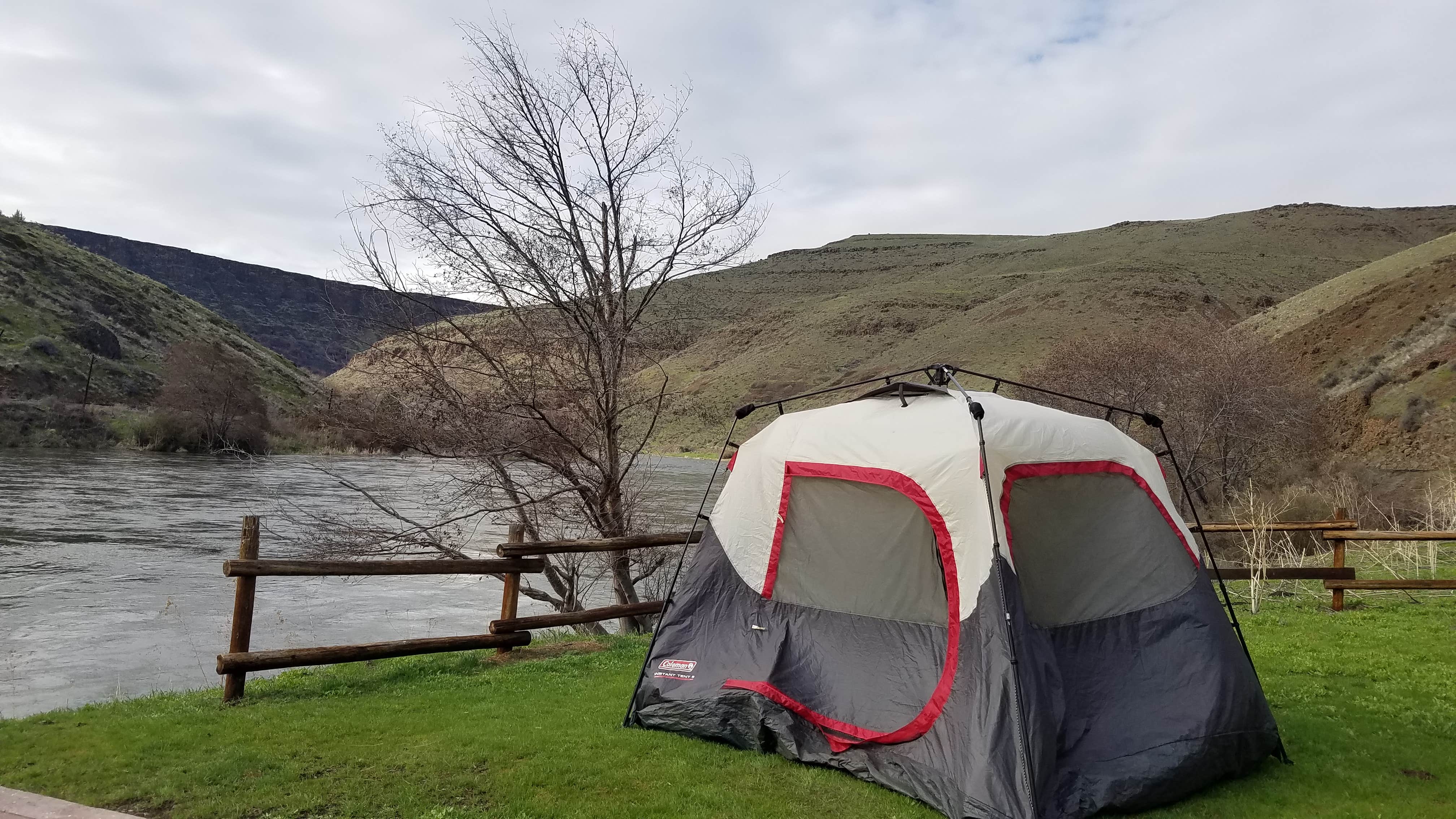 Maupin City Park Camping | Maupin, Oregon