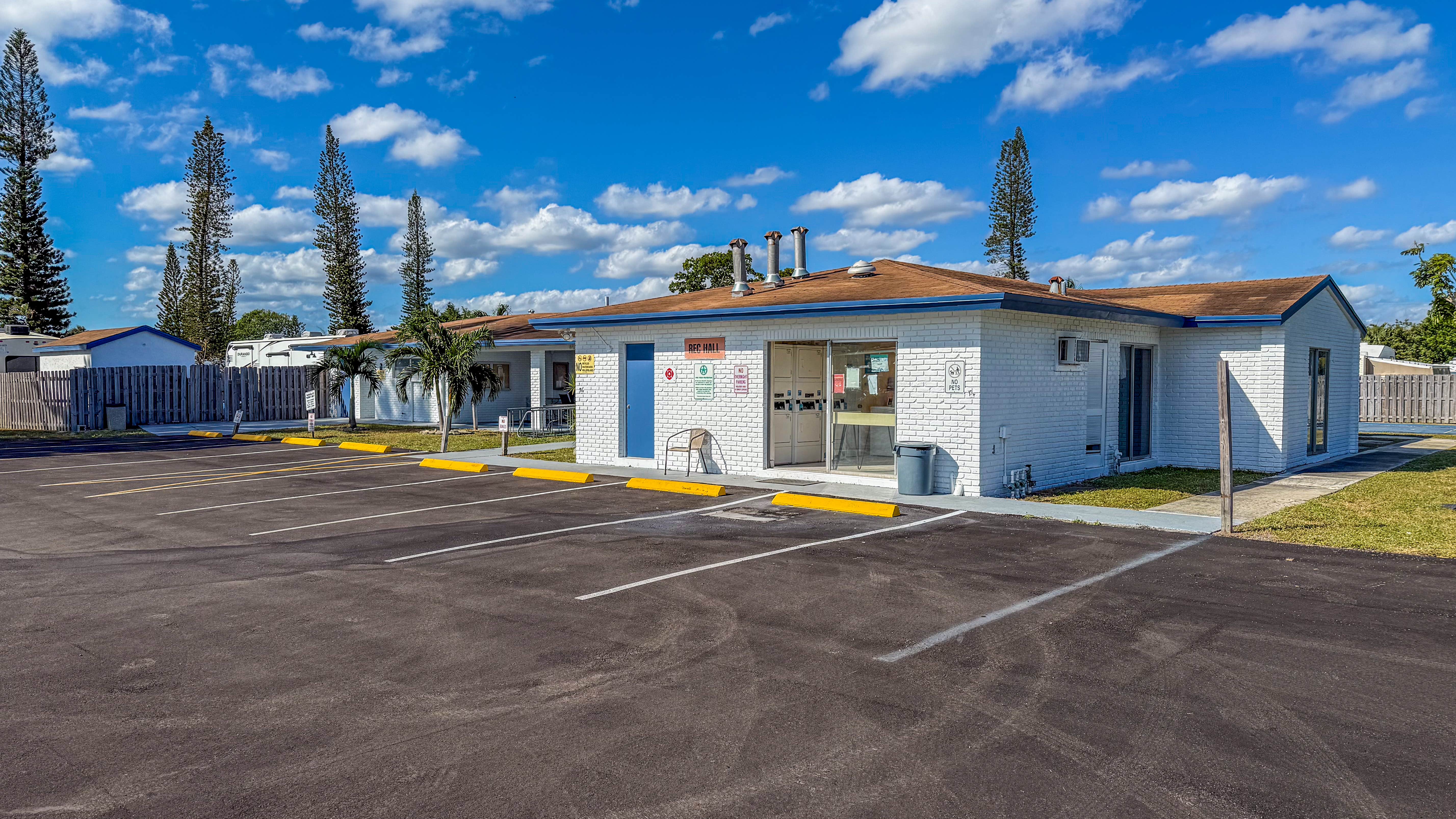 Highland Pines RV Resort | Deerfield Beach, Florida