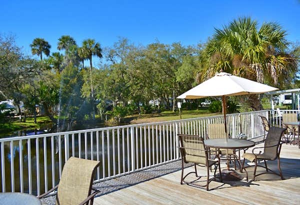 Encore Crystal Isles Camping | Crystal River, FL