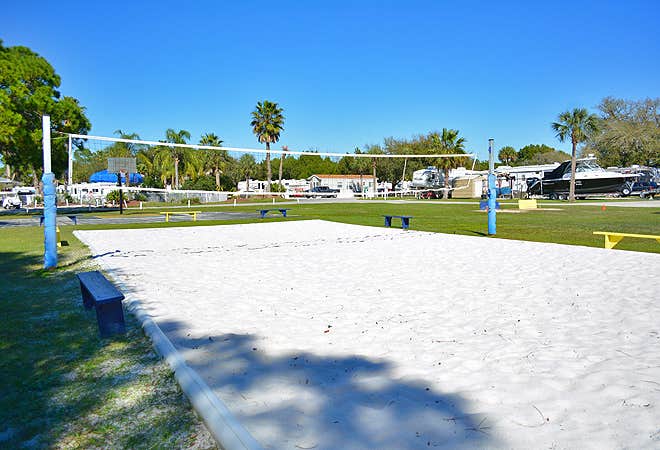Encore Crystal Isles Camping | Crystal River, Florida
