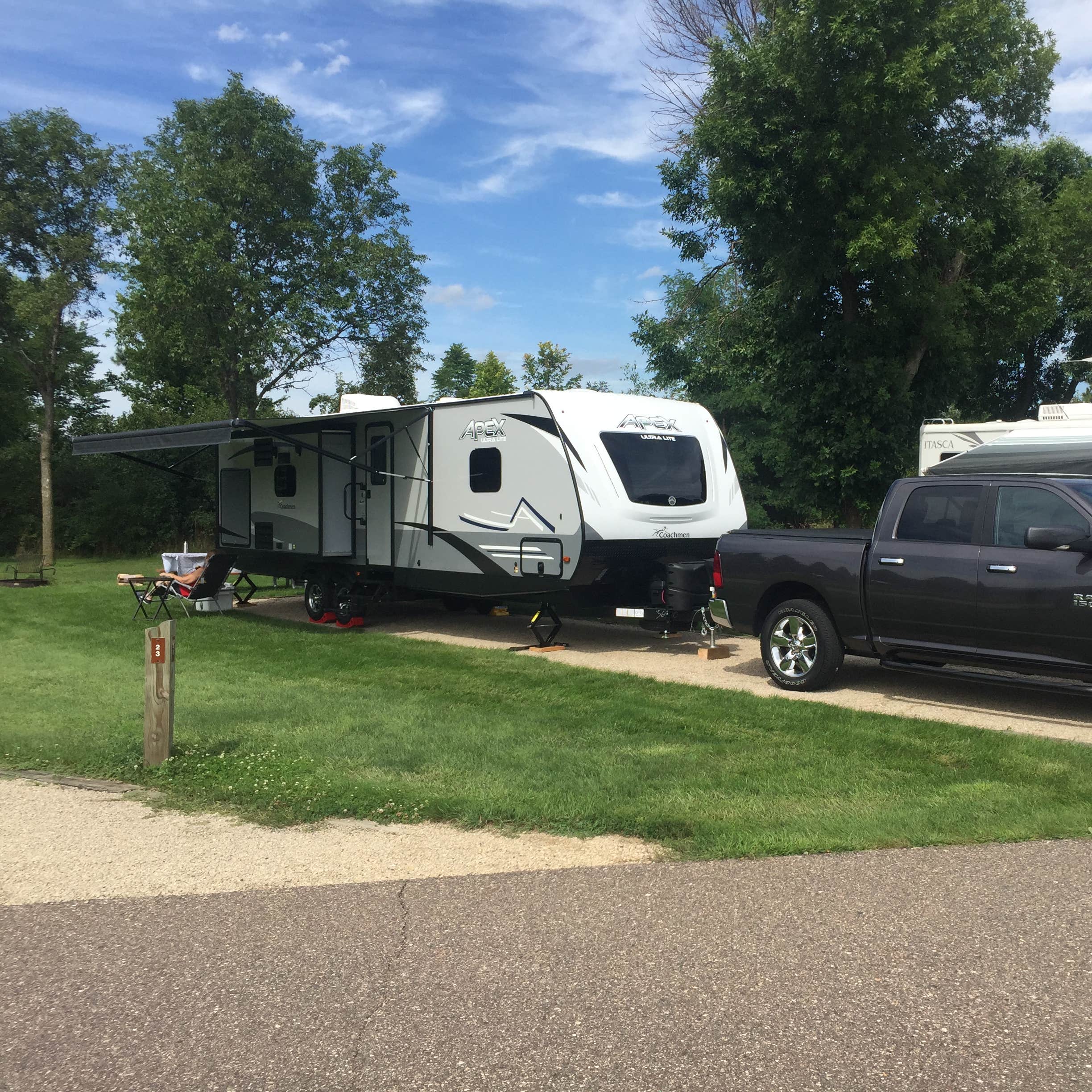 Lake Byllesby Regional Park Camping | Cannon Falls, Minnesota