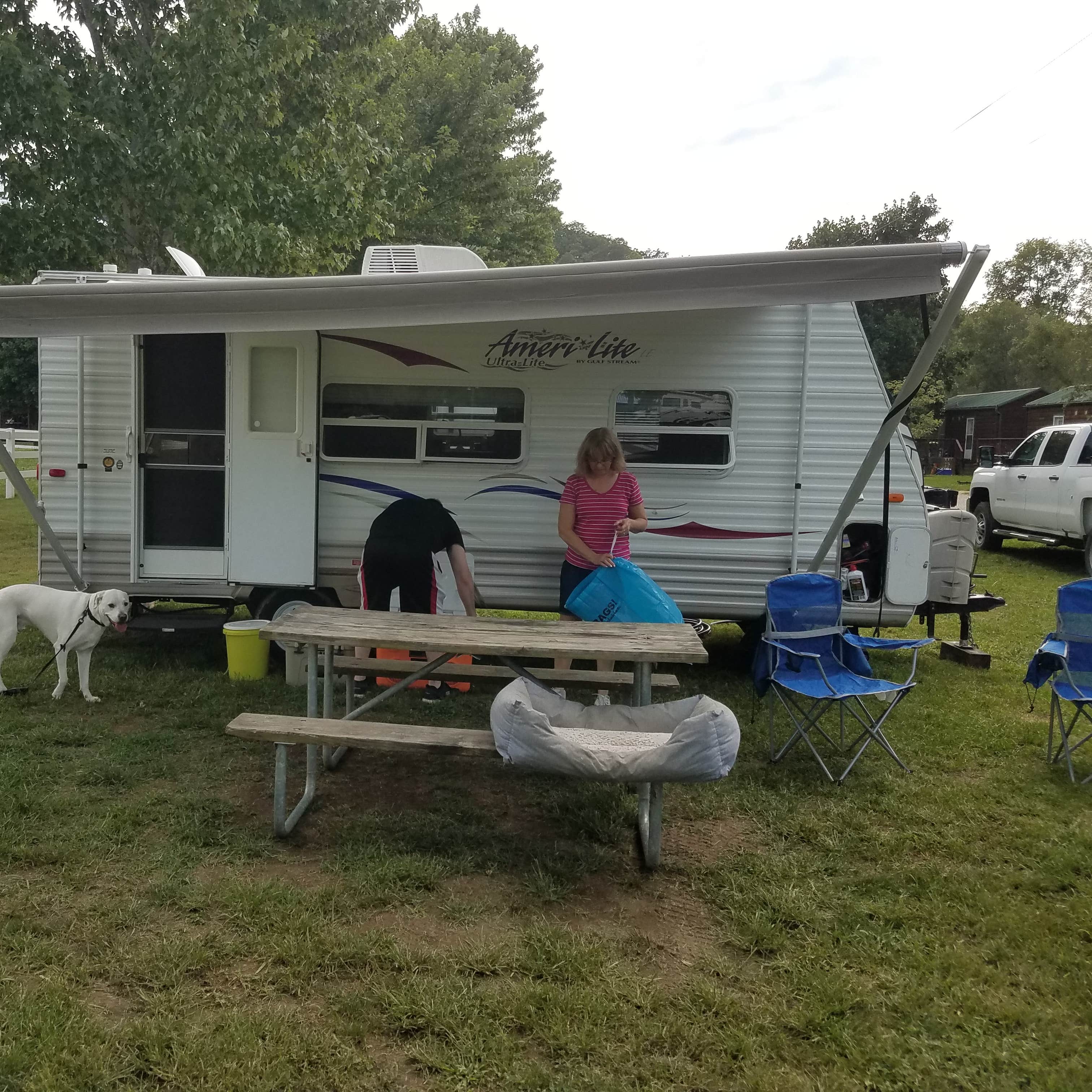 Bass' River Resort Camping | Leasburg, Missouri