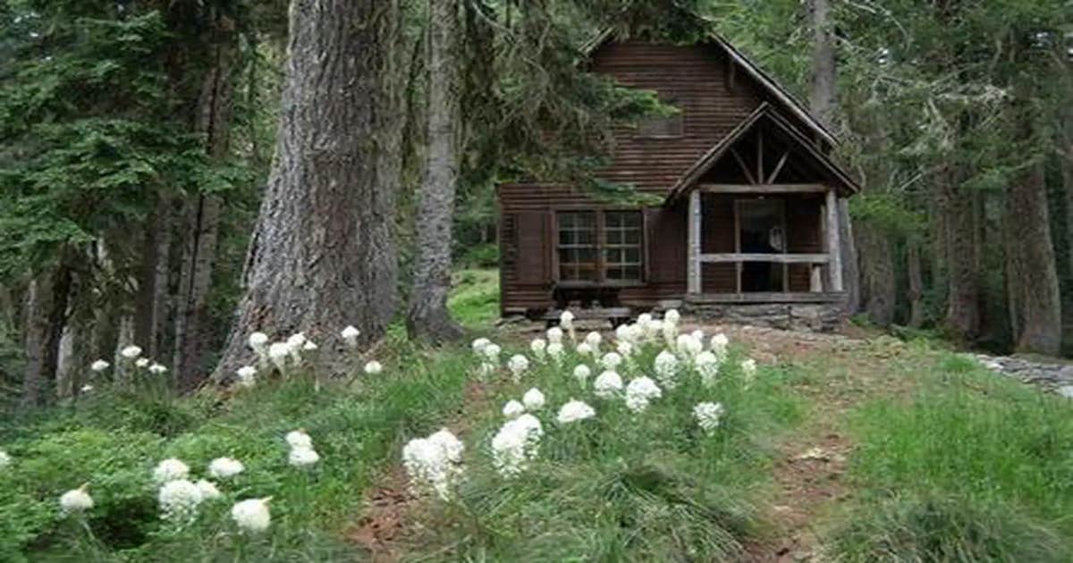 Musick Guard Station Camping | Westfir, Oregon