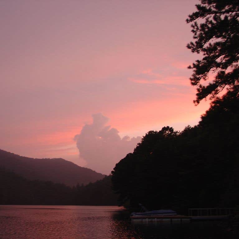 Cable Cove Recreation Area Camping | Fontana Dam, North Carolina