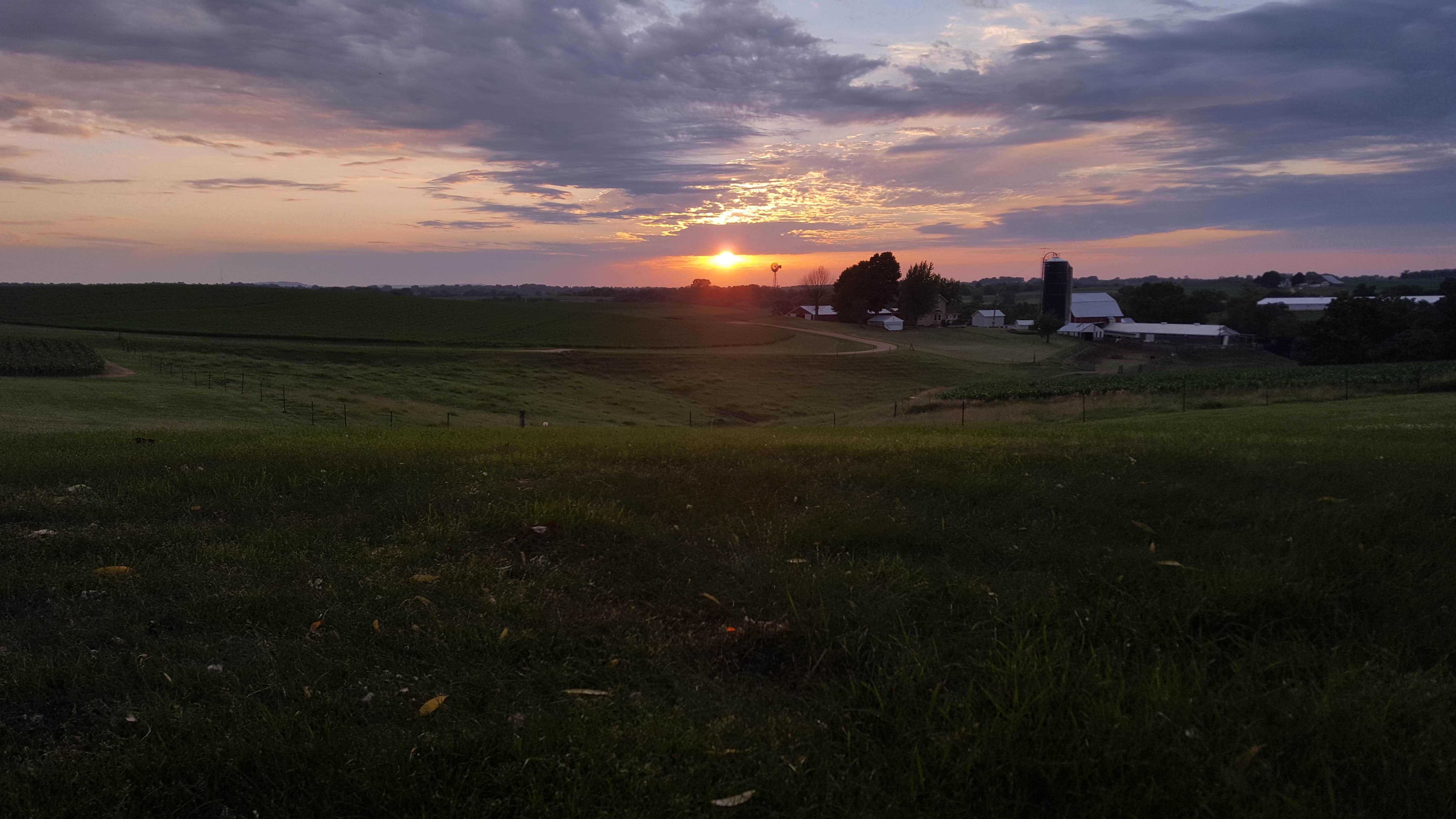 Rustic Barn Campground RV Park | Kieler, WI