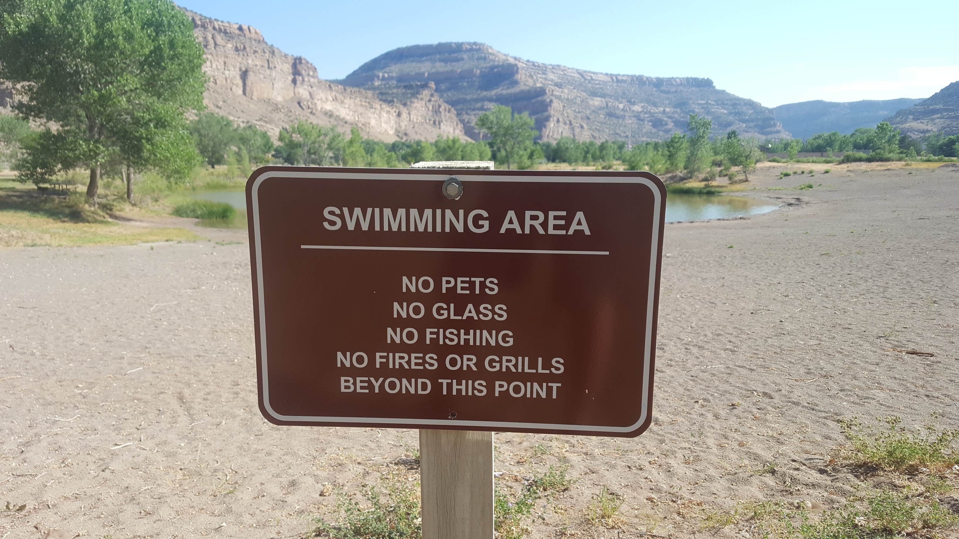 Island Acres Section Camping — James M. Robb Colorado River State Park ...