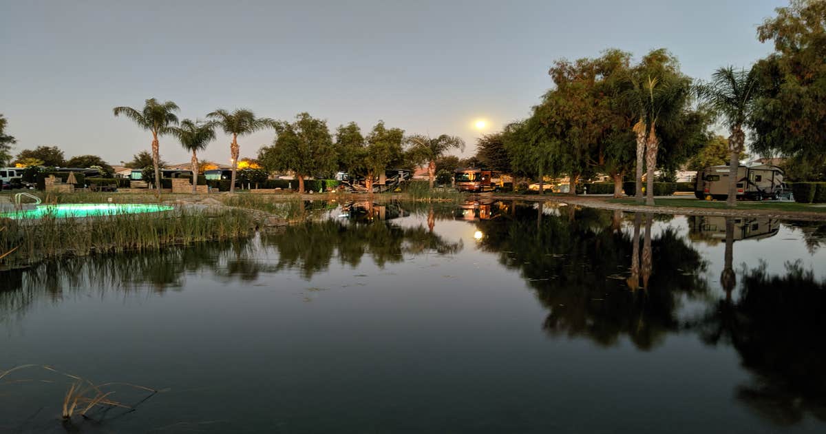 The Lakes RV & Golf Resort | Chowchilla, CA