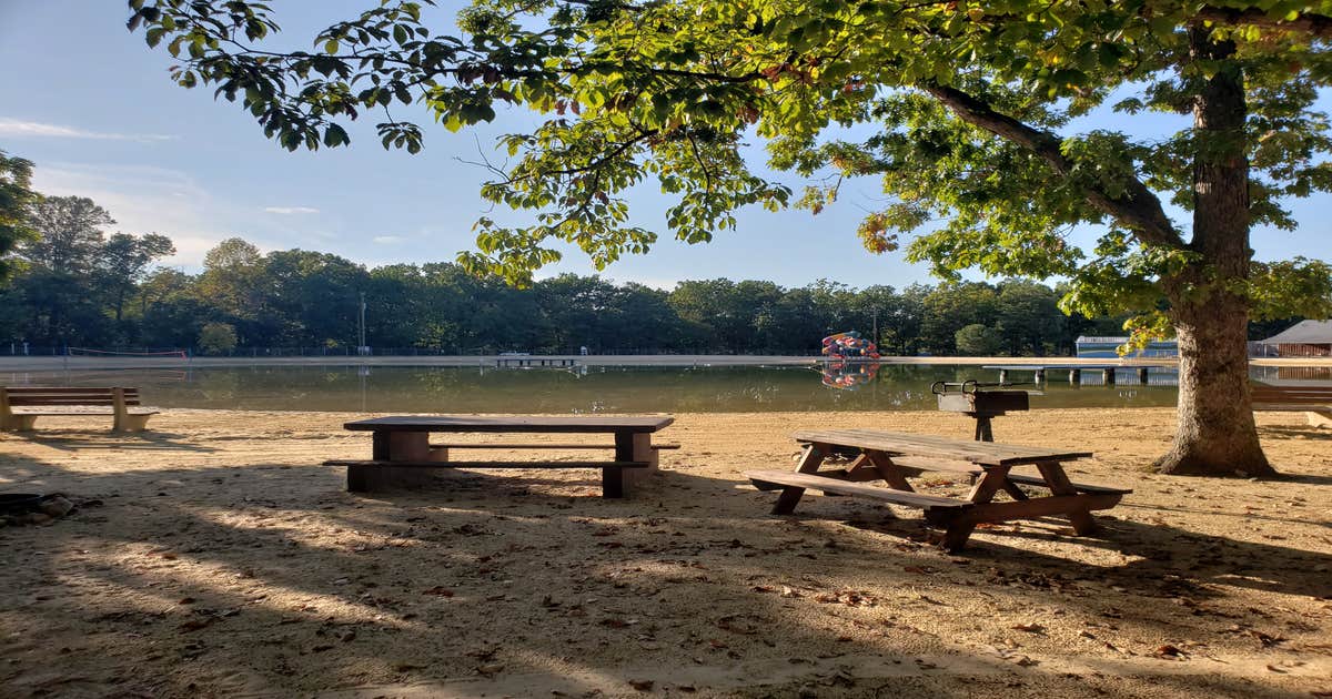 Sun Retreats Shenandoah Valley Camping | Stuarts Draft, VA