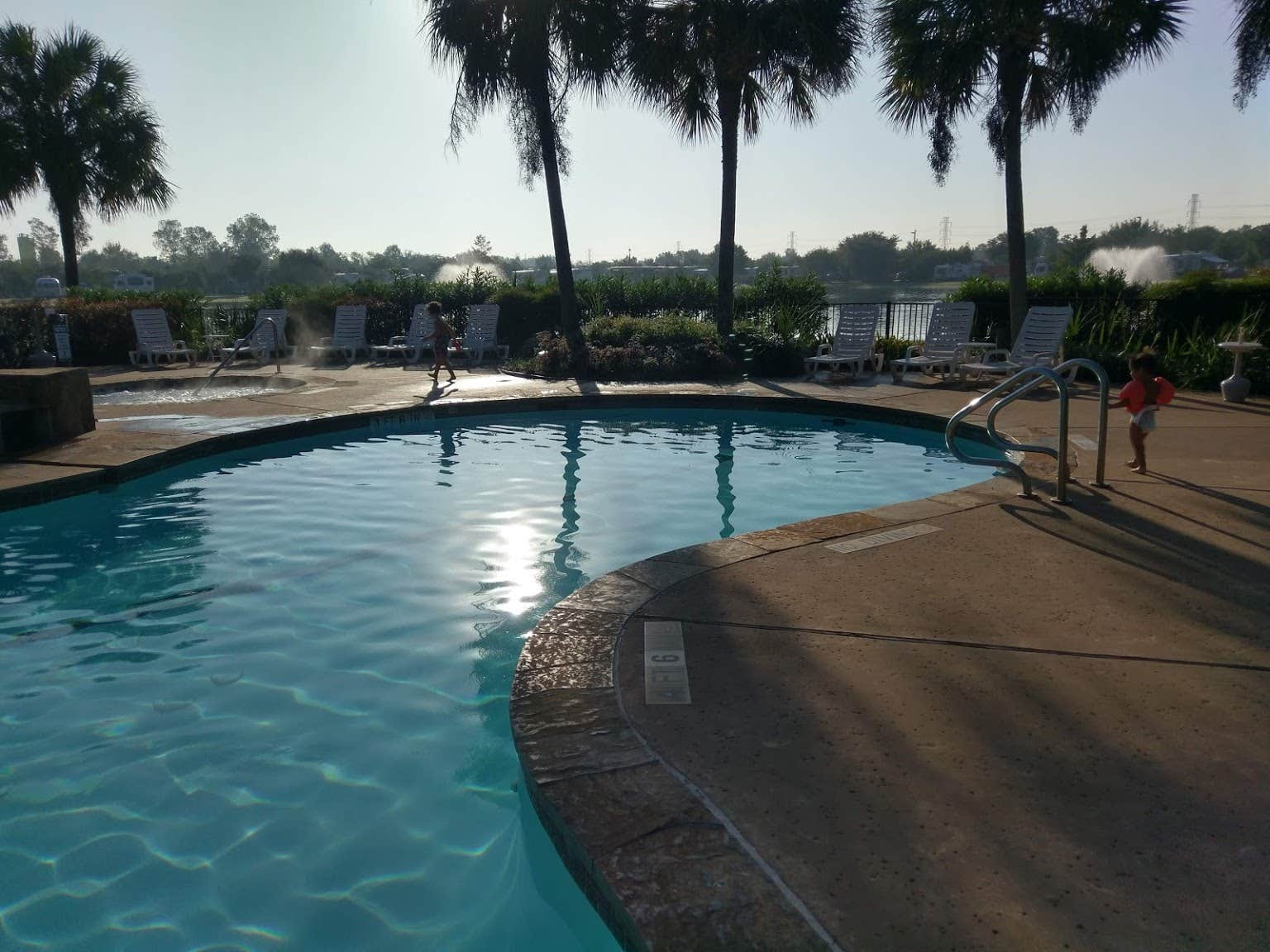 Lakeview RV Resort | Bellaire, Texas