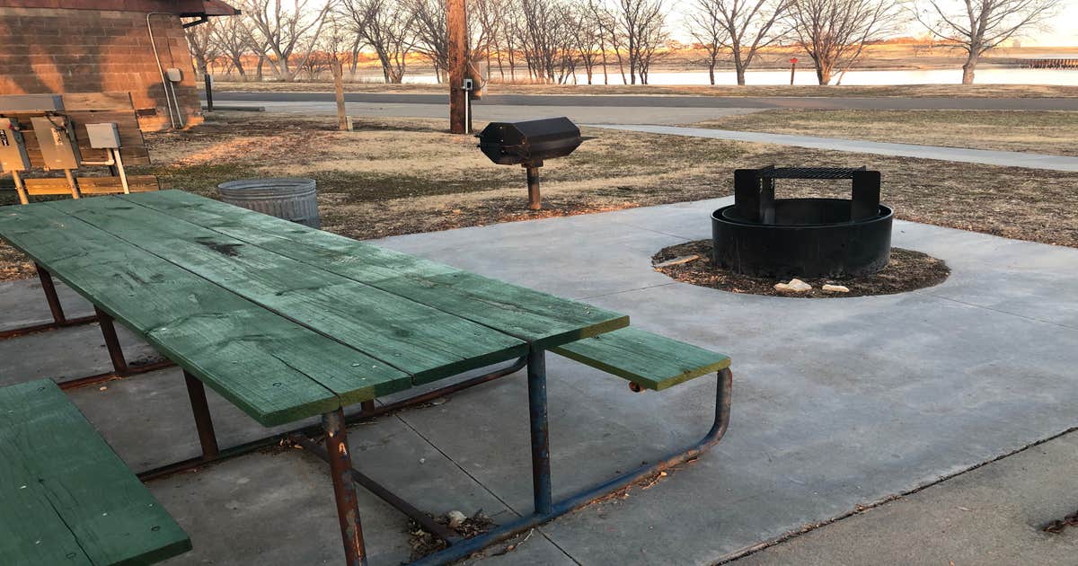 Kanza Campground — Glen Elder State Park | Jamestown, Kansas