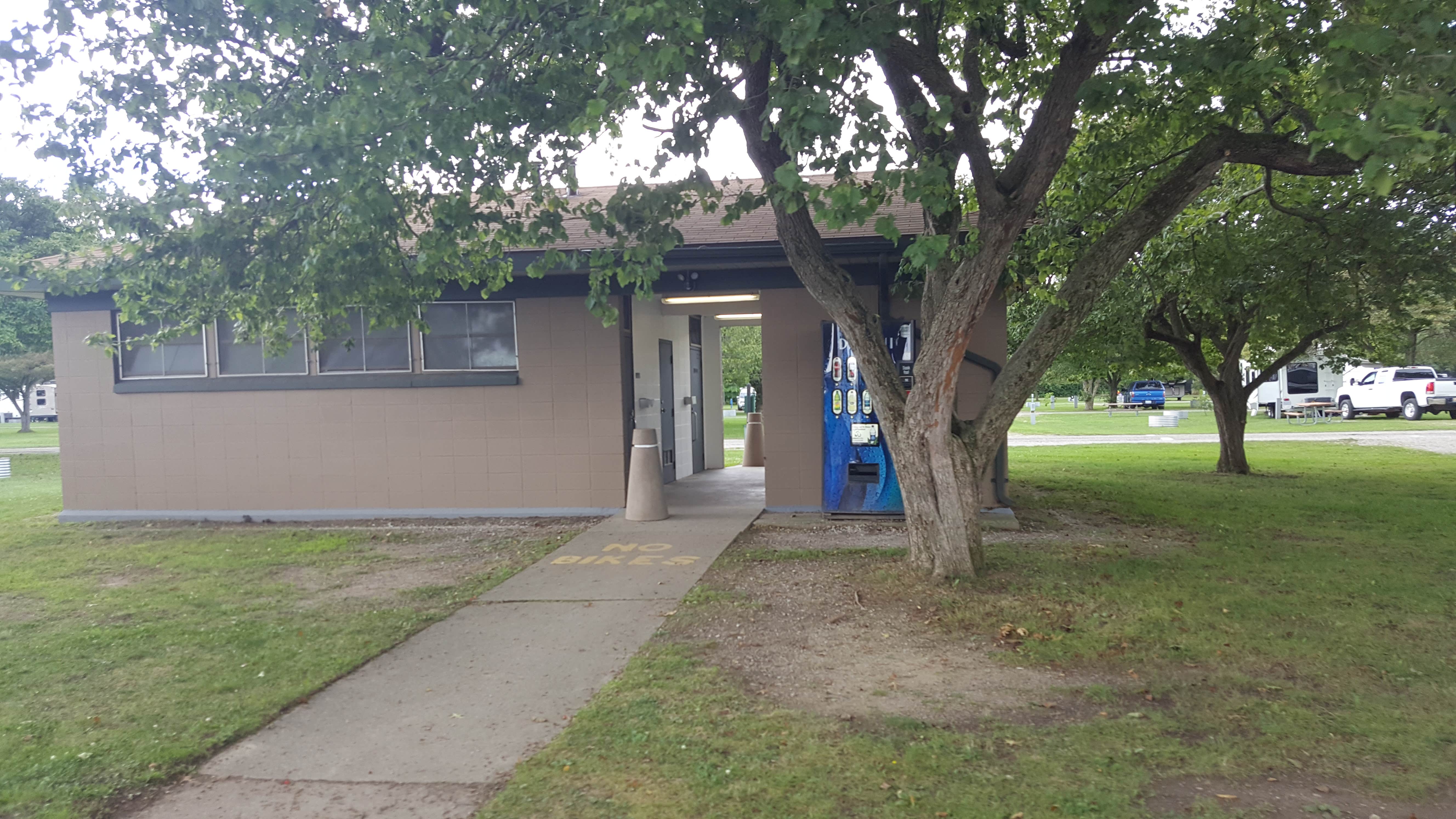 Algonac State Park Campground | Algonac, Michigan