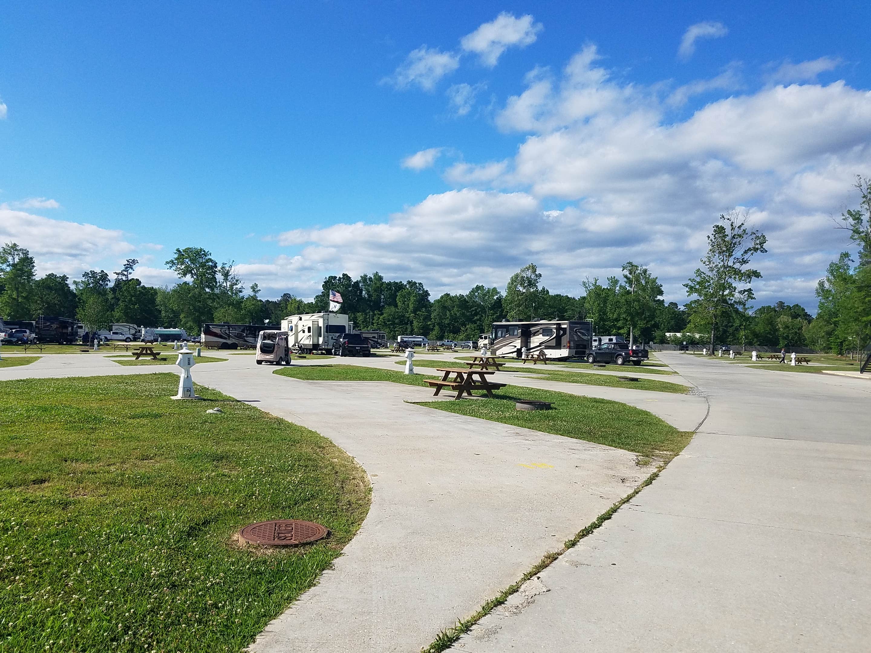 Sun Outdoors New Orleans North Shore Camping | Ponchatoula, Louisiana