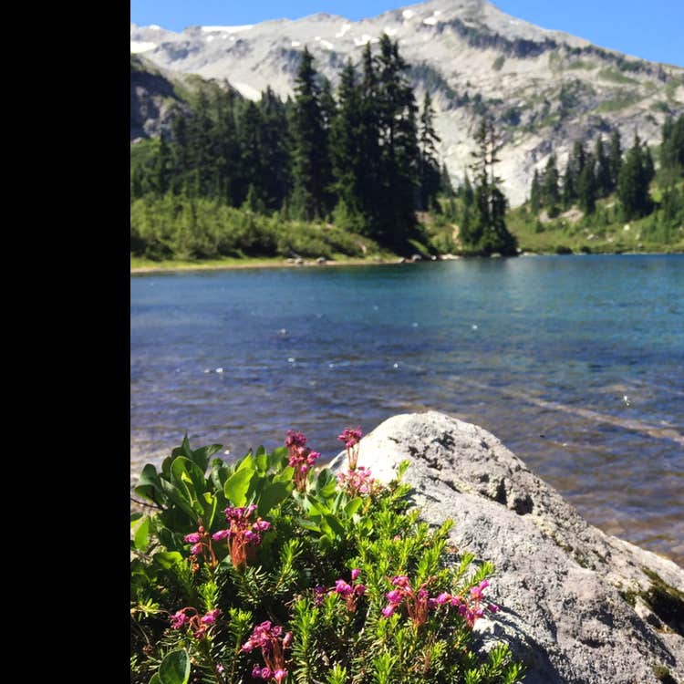 Hyas Lake Camping | Okanogan-Wenatchee National Forest, WA