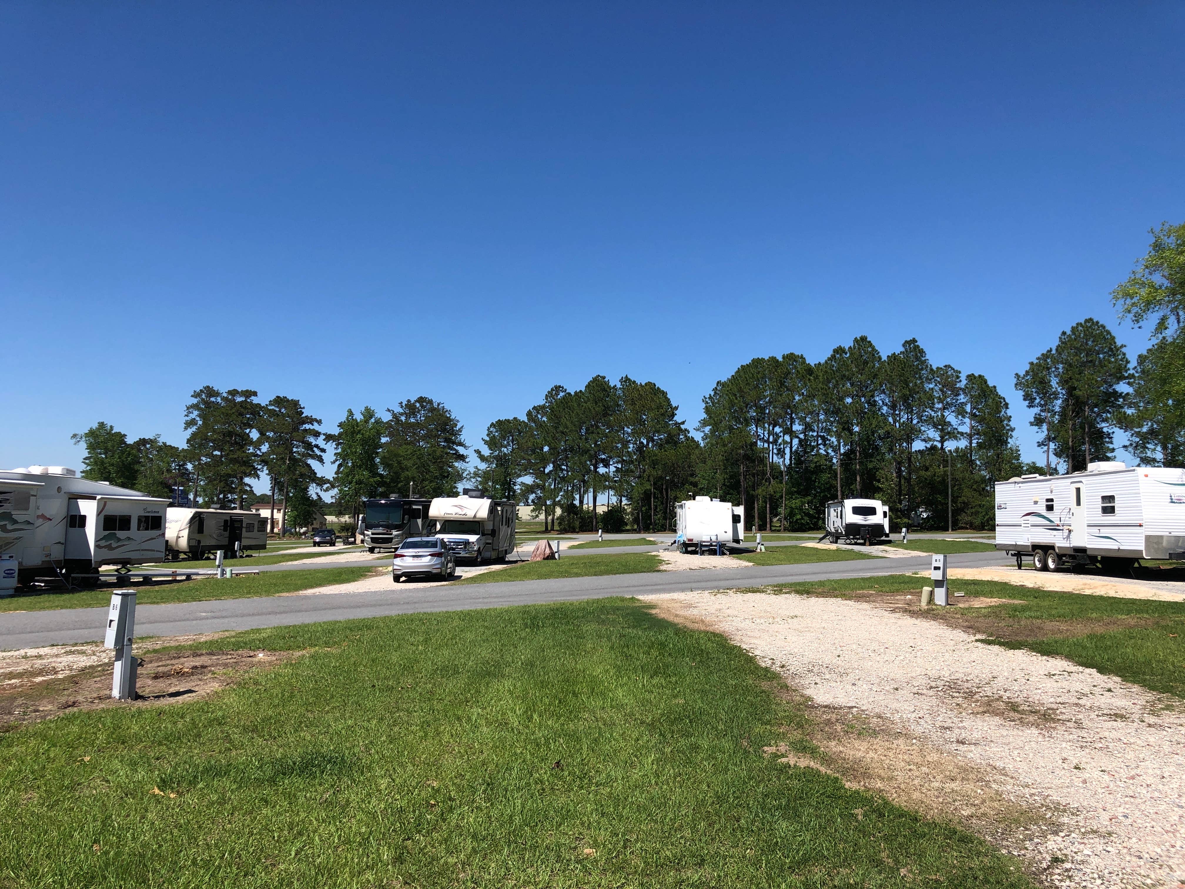 Valdosta Oaks RV Park | Valdosta, Georgia