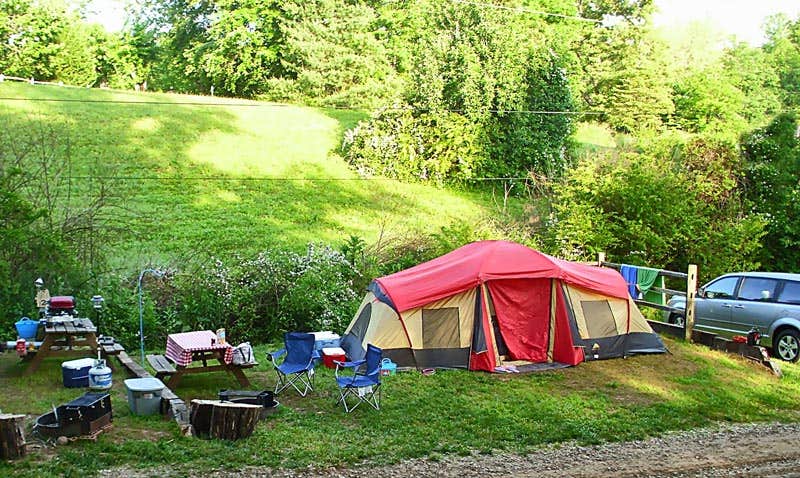 Simple Life Mountain Retreat & Campground | Robbinsville, NC