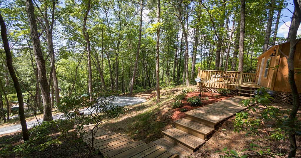 Simple Life Mountain Retreat & Campground | Robbinsville, North Carolina