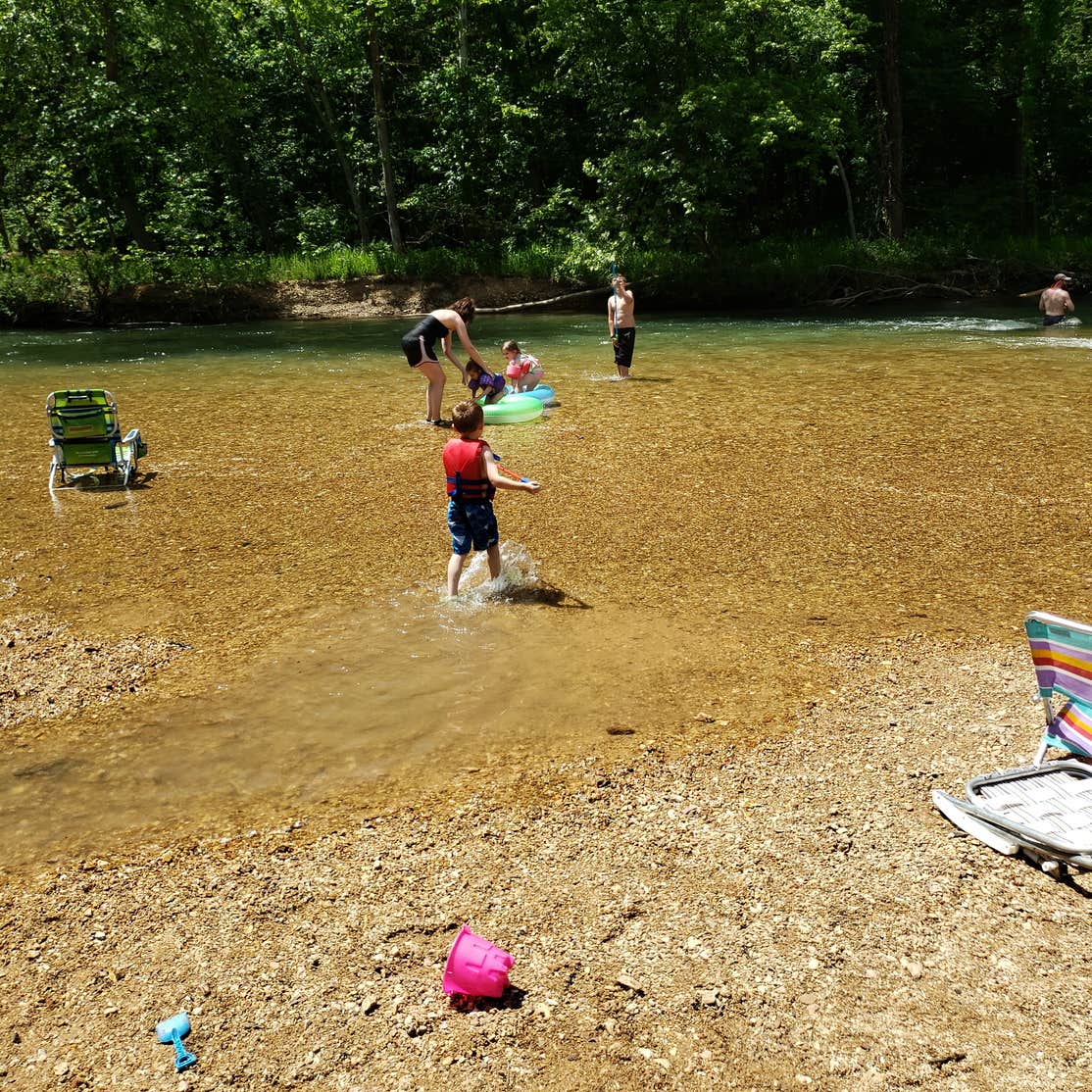 Bass' River Resort Camping | Leasburg, Missouri