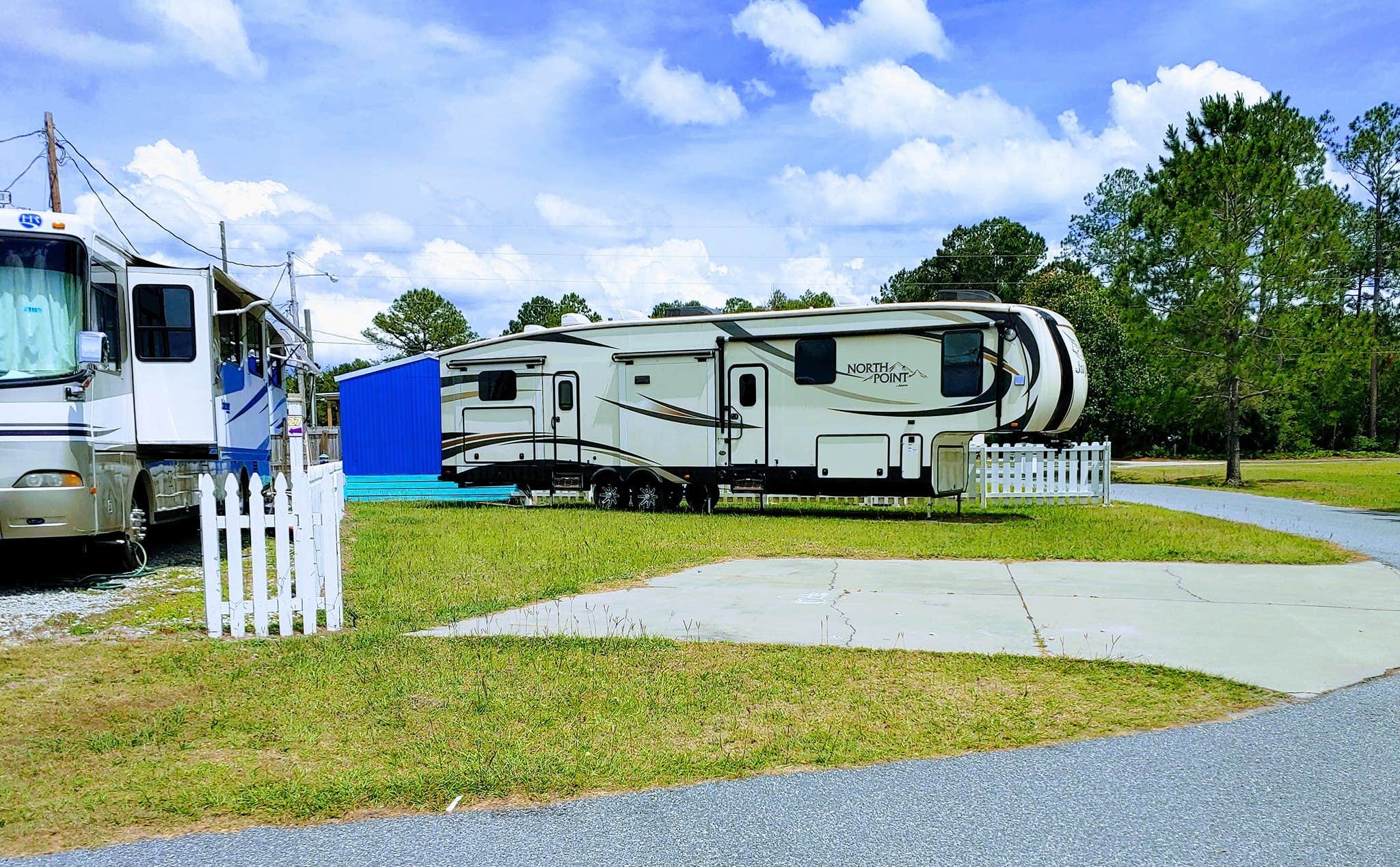 Happy Campers RV Park | Hinesville, GA
