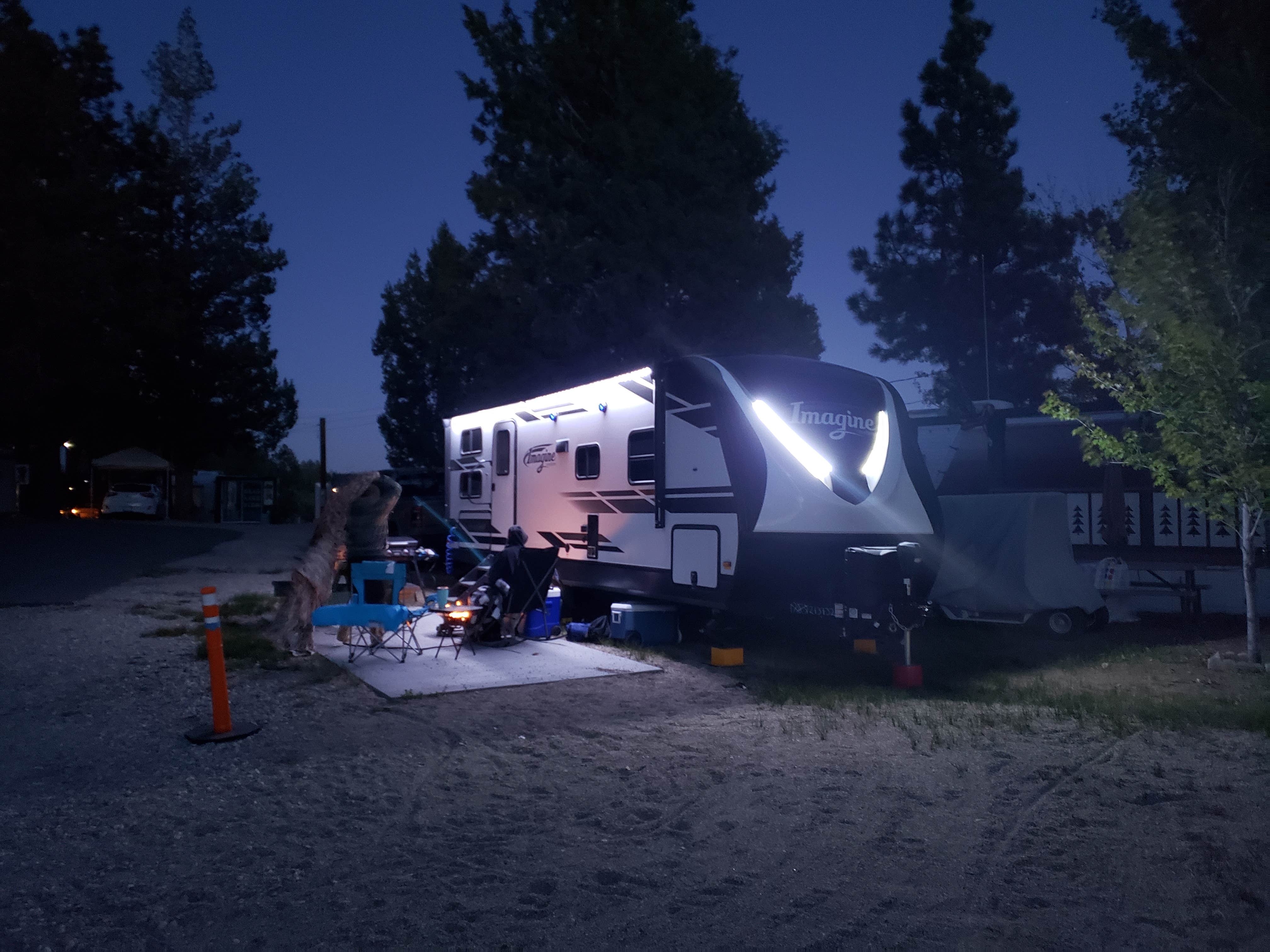 Lighthouse Trailer Resort & Marina Camping | Fawnskin, CA