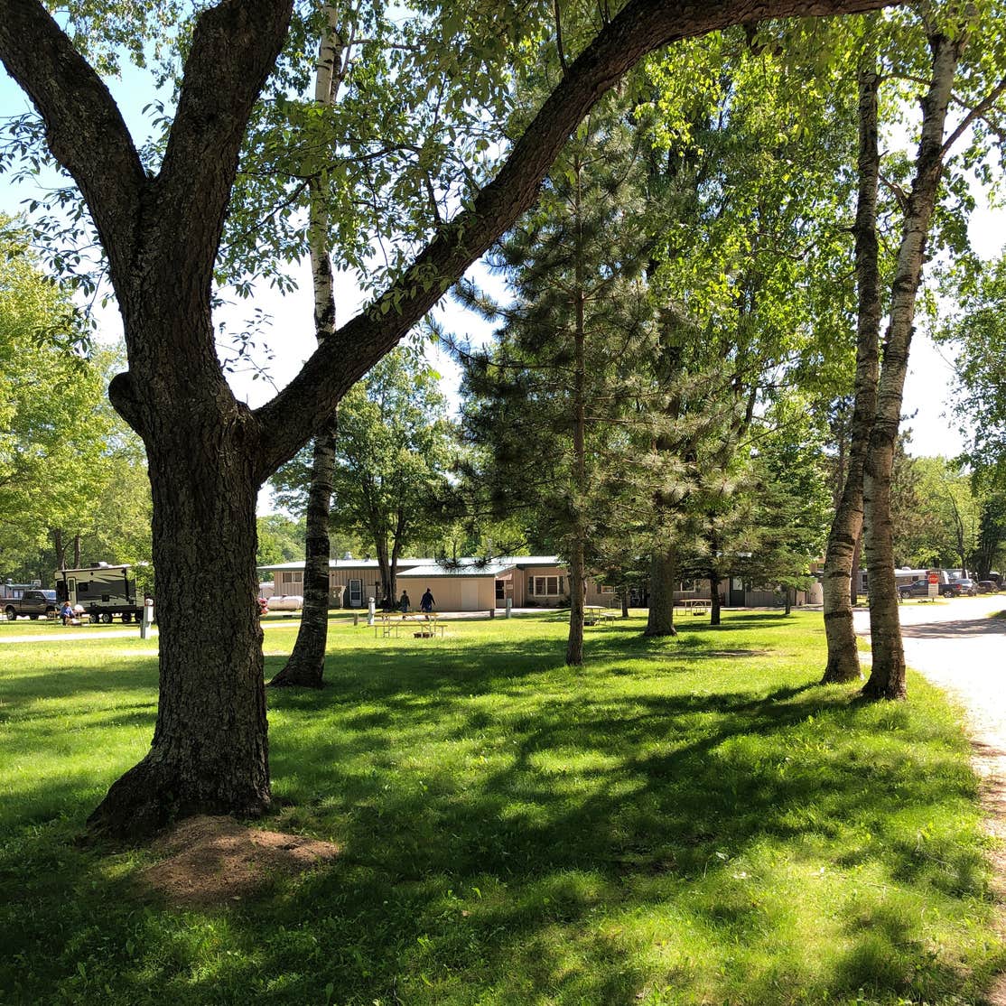 Rvino - Camp Cadillac, LLC | Cadillac, Michigan