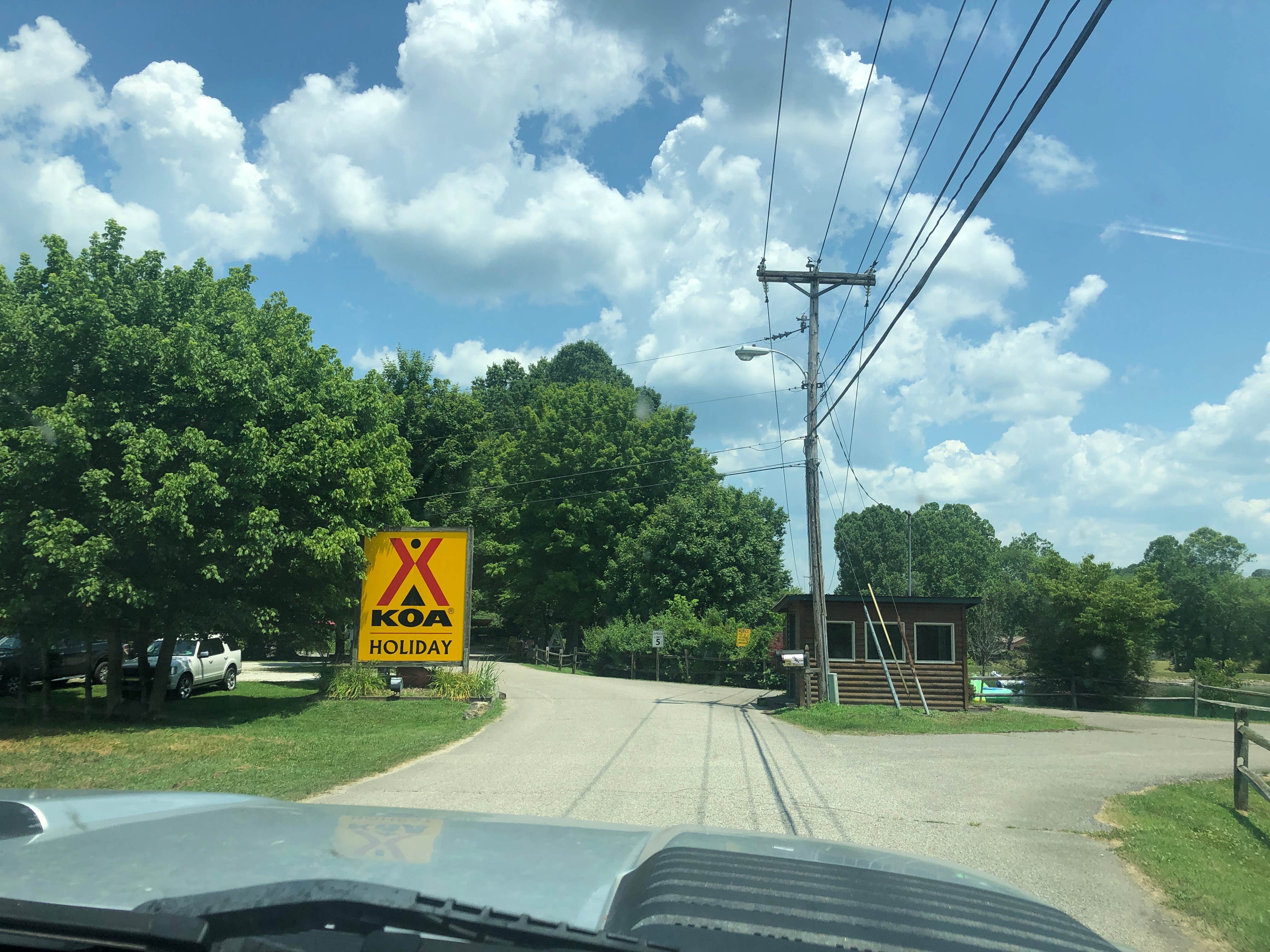 Huntington / Fox Fire KOA Camping | Ona, West Virginia