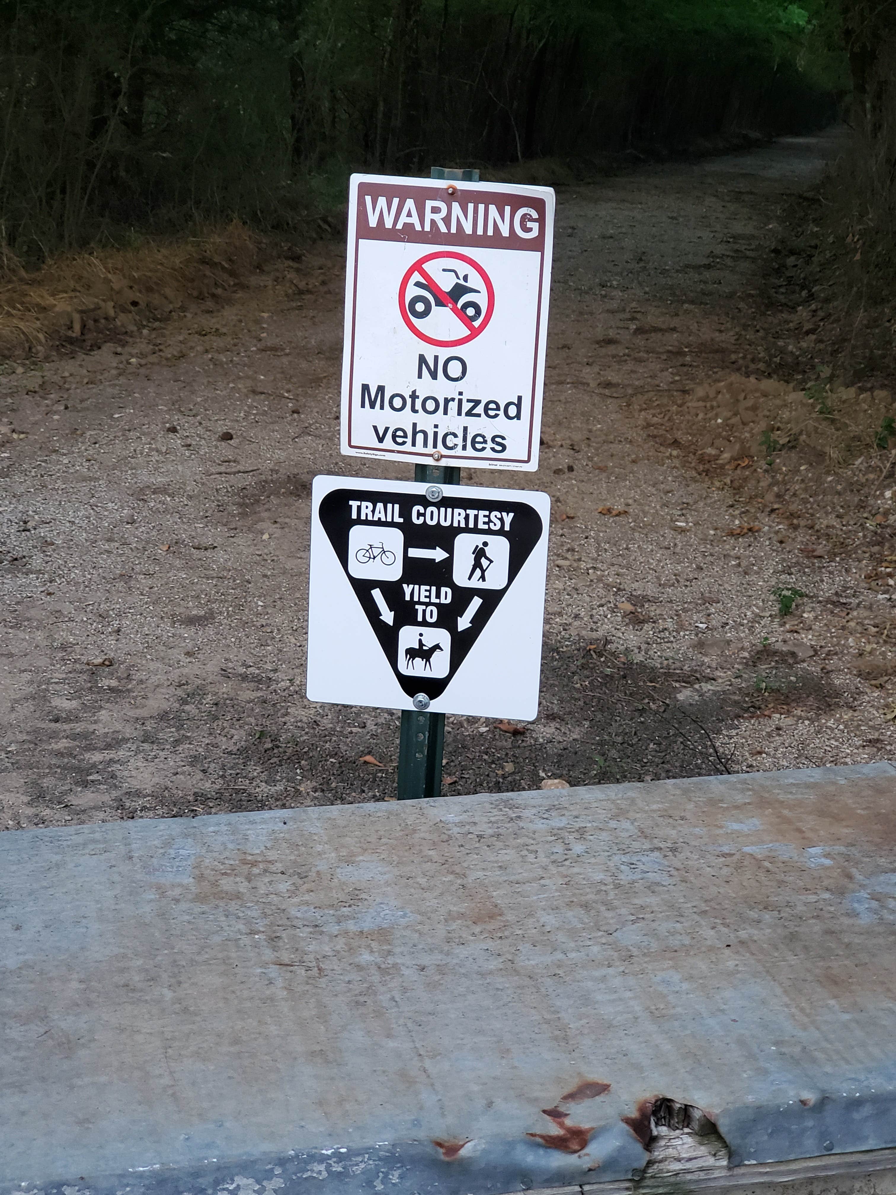 Wards Campground — Lake Wister State Park | Wister, OK