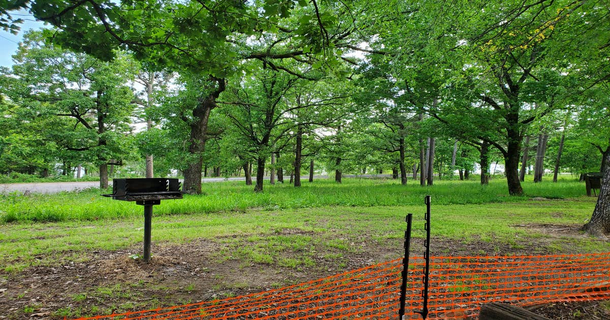 Wards Campground — Lake Wister State Park | Wister, OK
