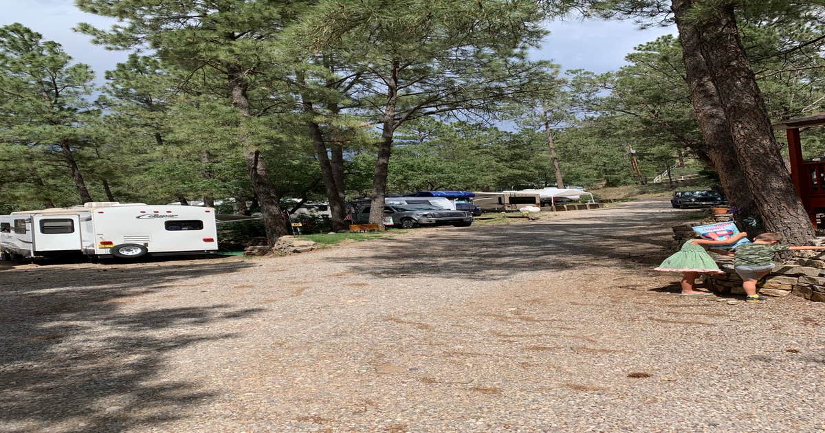 Pine Ridge RV Campground | Ruidoso Downs, New Mexico