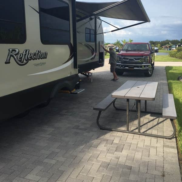 Creekside RV Resort | Punta Gorda, Florida