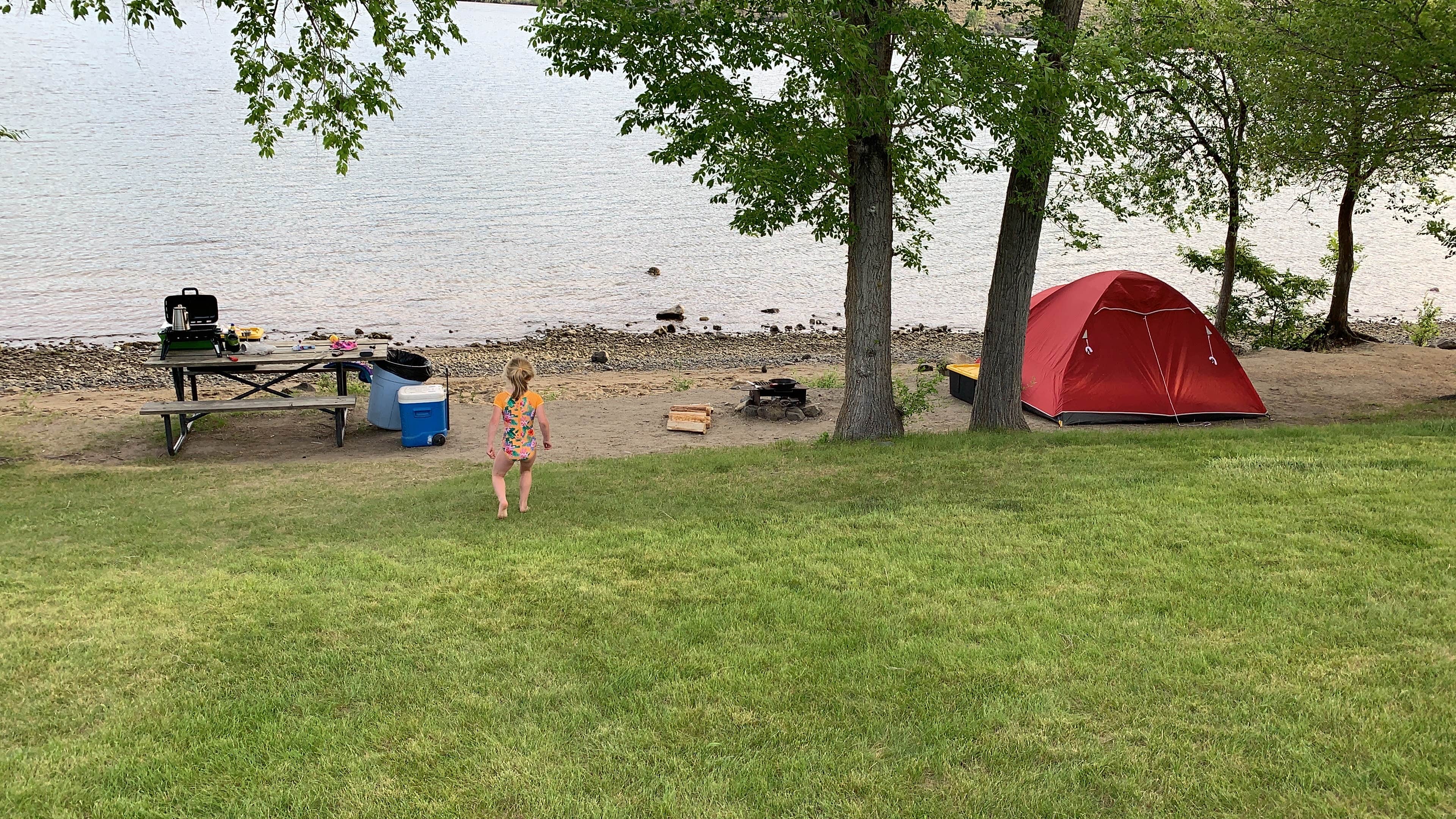 Coulee Playland Resort Camping | Electric City, Washington