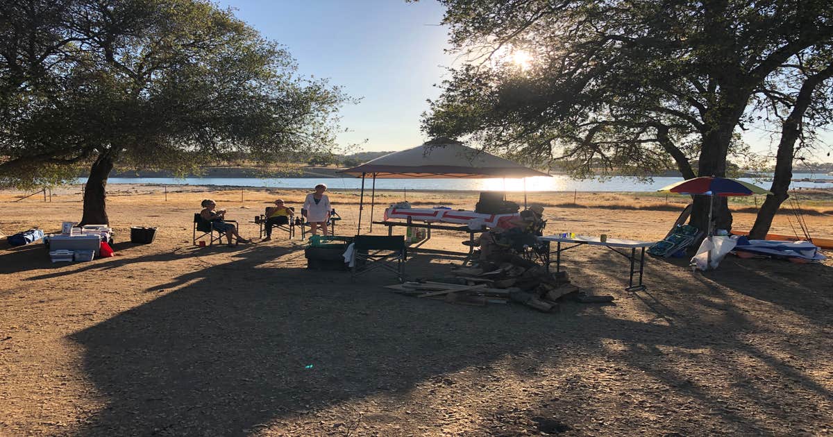 Lake Camanche Camping | Wallace, California