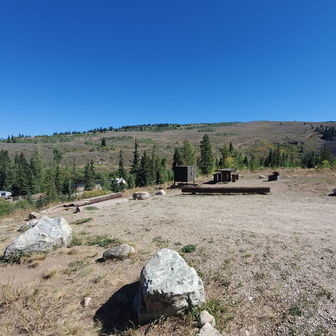 Blue River Campground (Co) — White River National Forest | Silverthorne ...