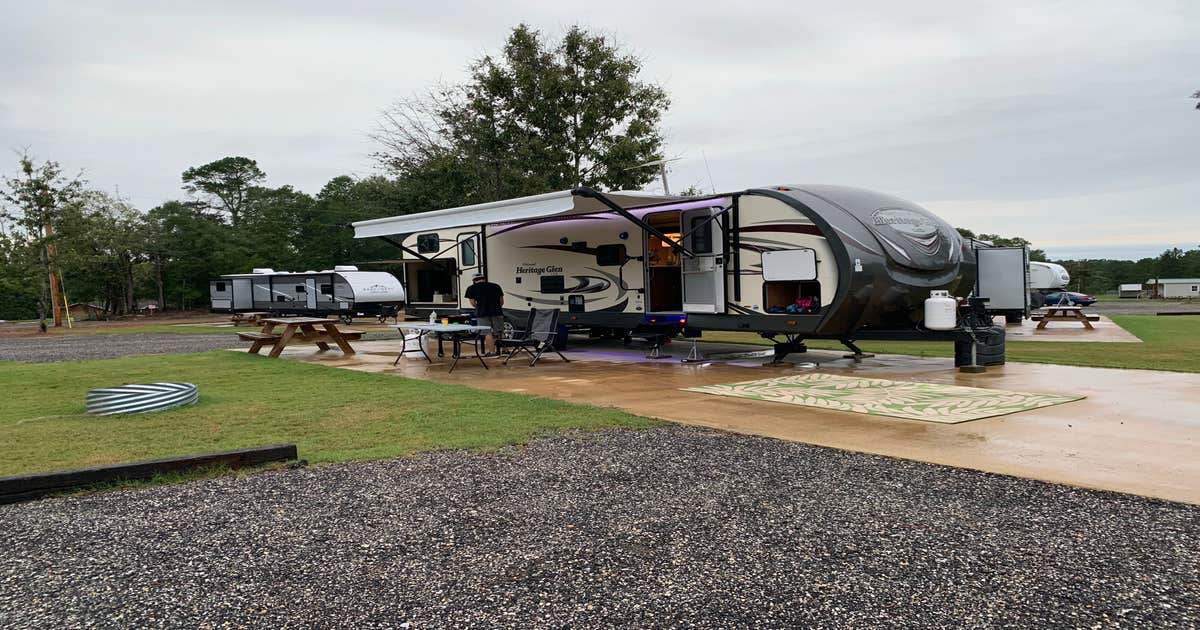 The Oaks Family RV Park & Campground | Andalusia, AL