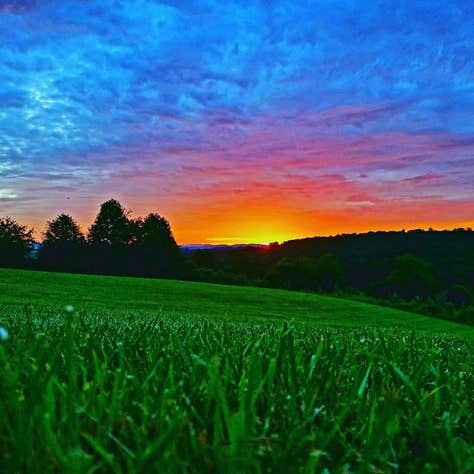 Lonesome Pines Cabins | Chilhowie, Virginia