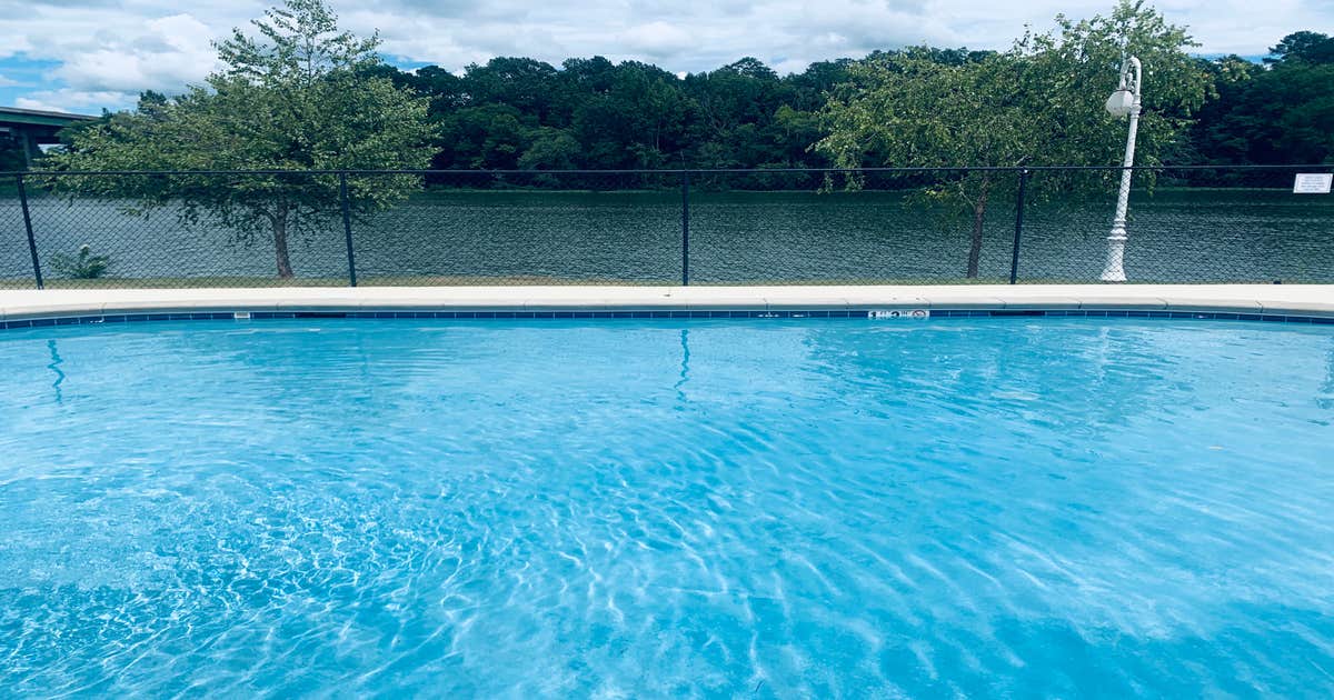 River Rocks Landing Camping | Gadsden, Alabama